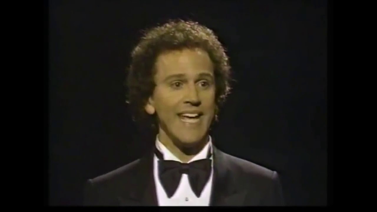 40 Years of Plays | 1986 Tony Awards - YouTube