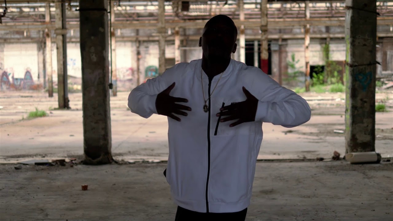 YUNG CHRIS MARRIED AND IM SINGLE TOO - YouTube