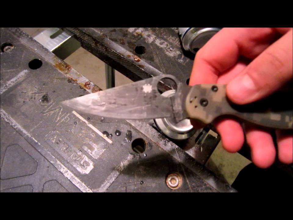 Paramilitary 2 Hard Use : Beer Can Stabbing - YouTube