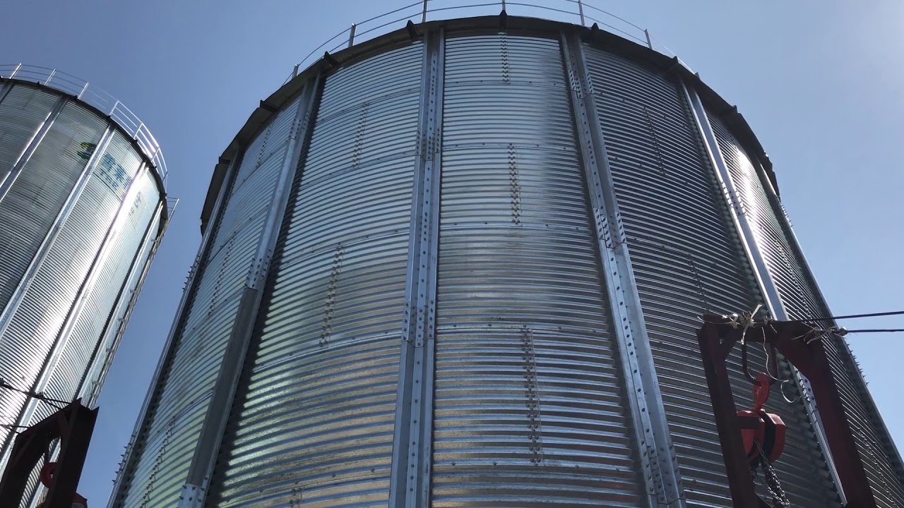 How to set up the outside stiffener of the griain silo - YouTube