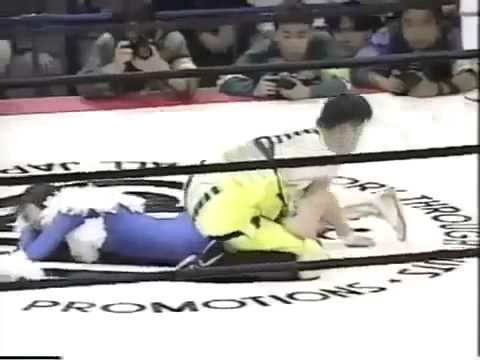 Power Bomb into a Boston Crab Females (Pro Wrestling Girl´s) - YouTube