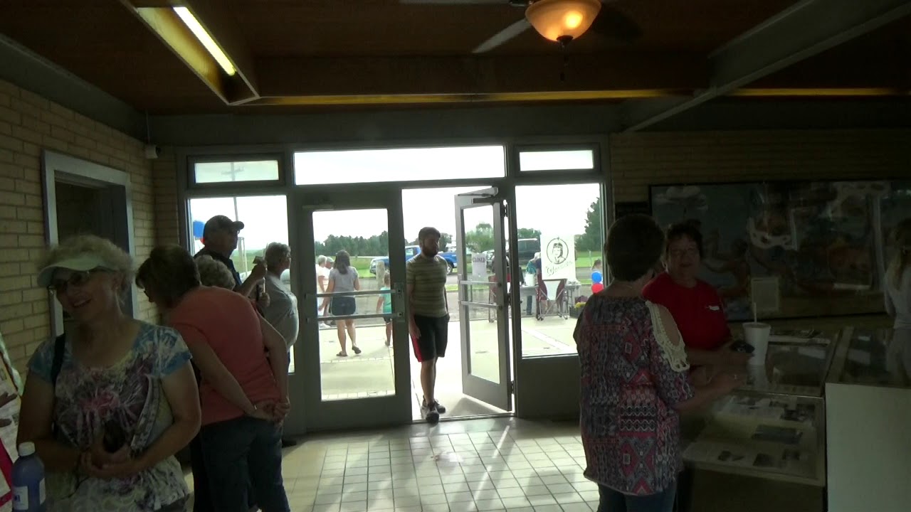 A first look at the Waconda Visitor and Educational Center at Waconda ...