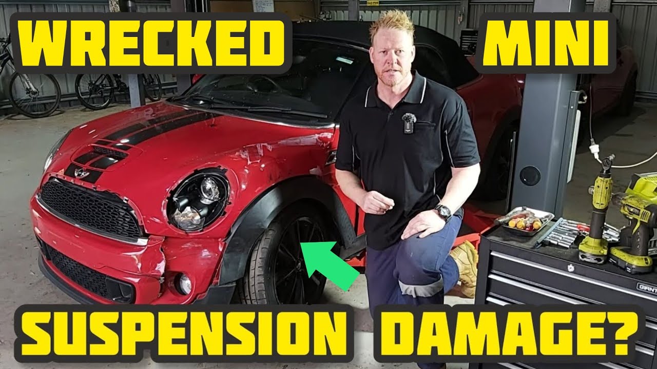 Rebuilding my wrecked salvage title auction Mini Cooper S R59 Roadster ...