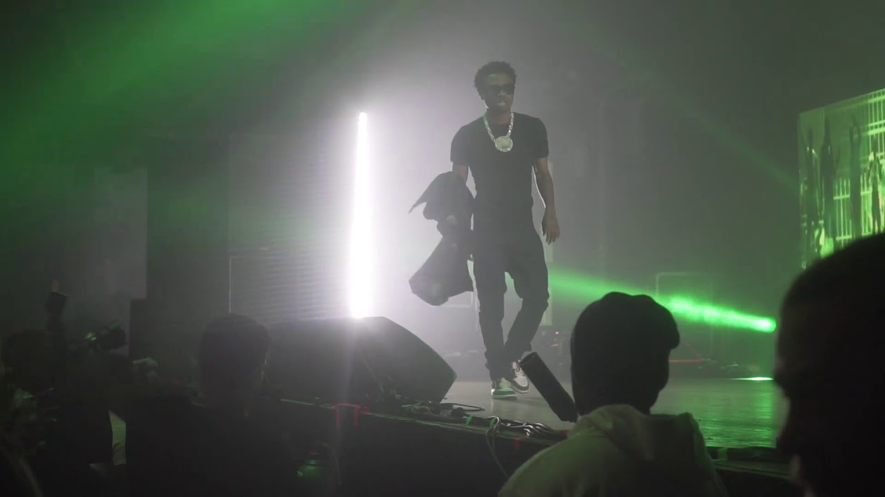 The Box - Roddy Ricch LIVE at the Masquerade ATL 1/27/20 - YouTube