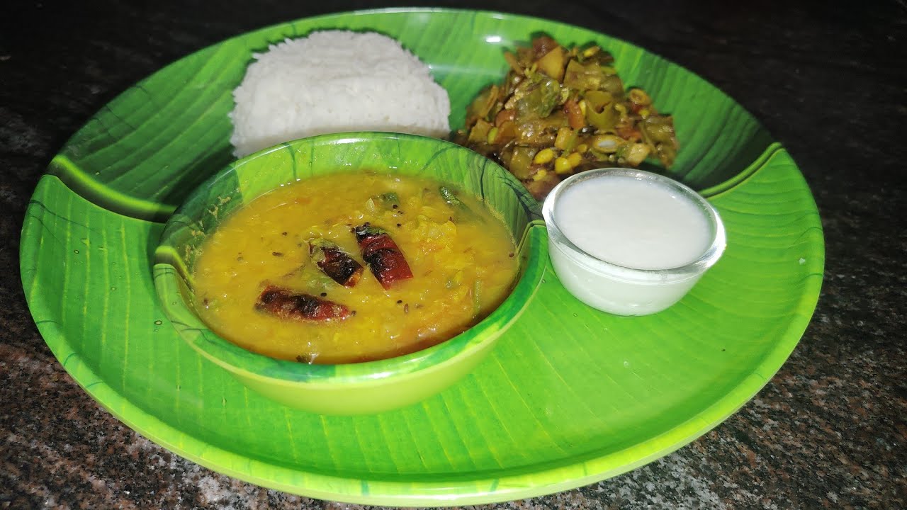 Sweet Daal & Rice with side dish | ಸಿಹಿ ಬೇಳೆಸಾರು ಅನ್ನ ಹಾಗೂ ಚಪ್ಪರದವರೆ ...