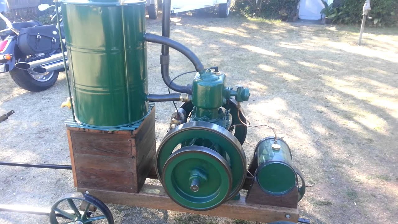 1926 Lister A Junior stationary engine running - YouTube