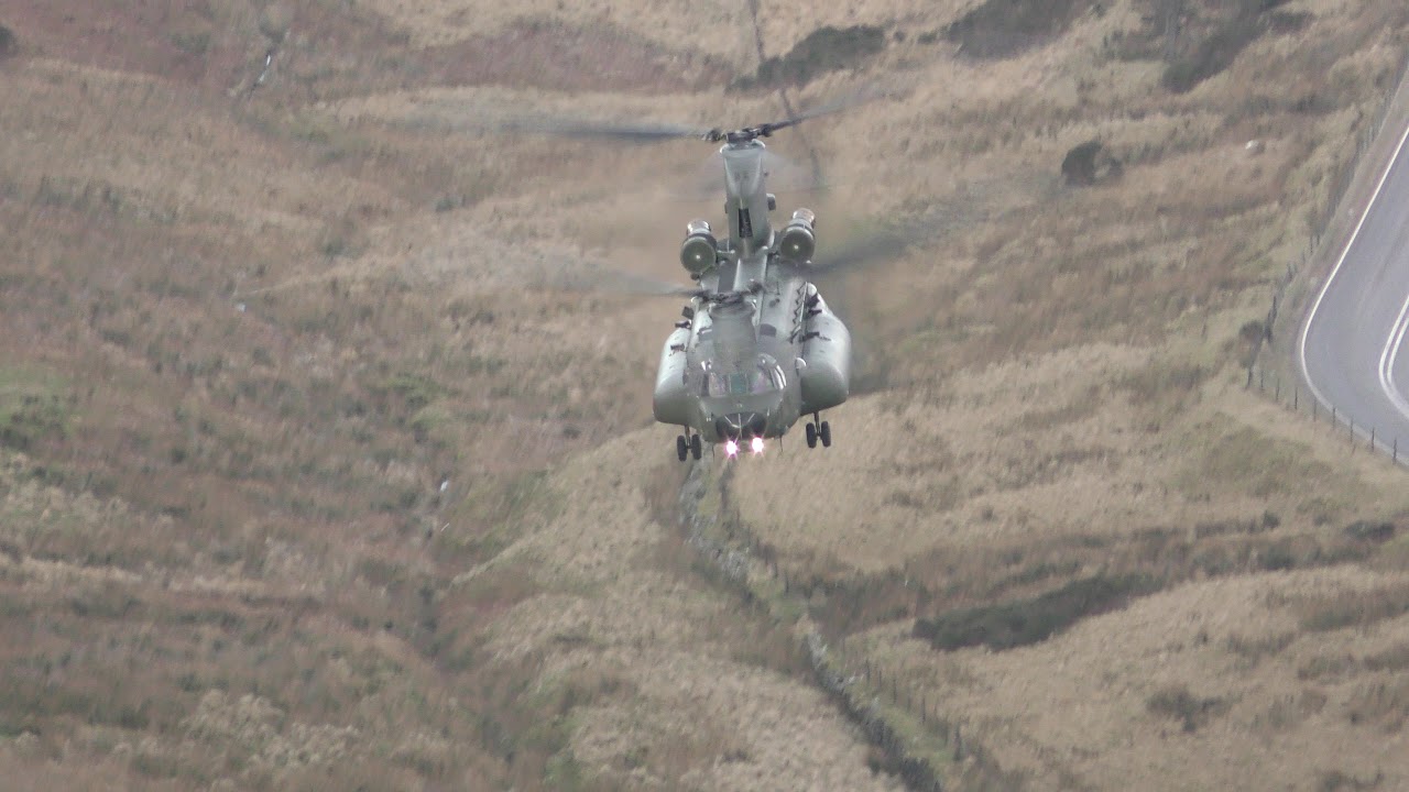 The Mach Loop; Chinook Vortex423 2nd pass @15:39 Cad East, 26/02/18 ...