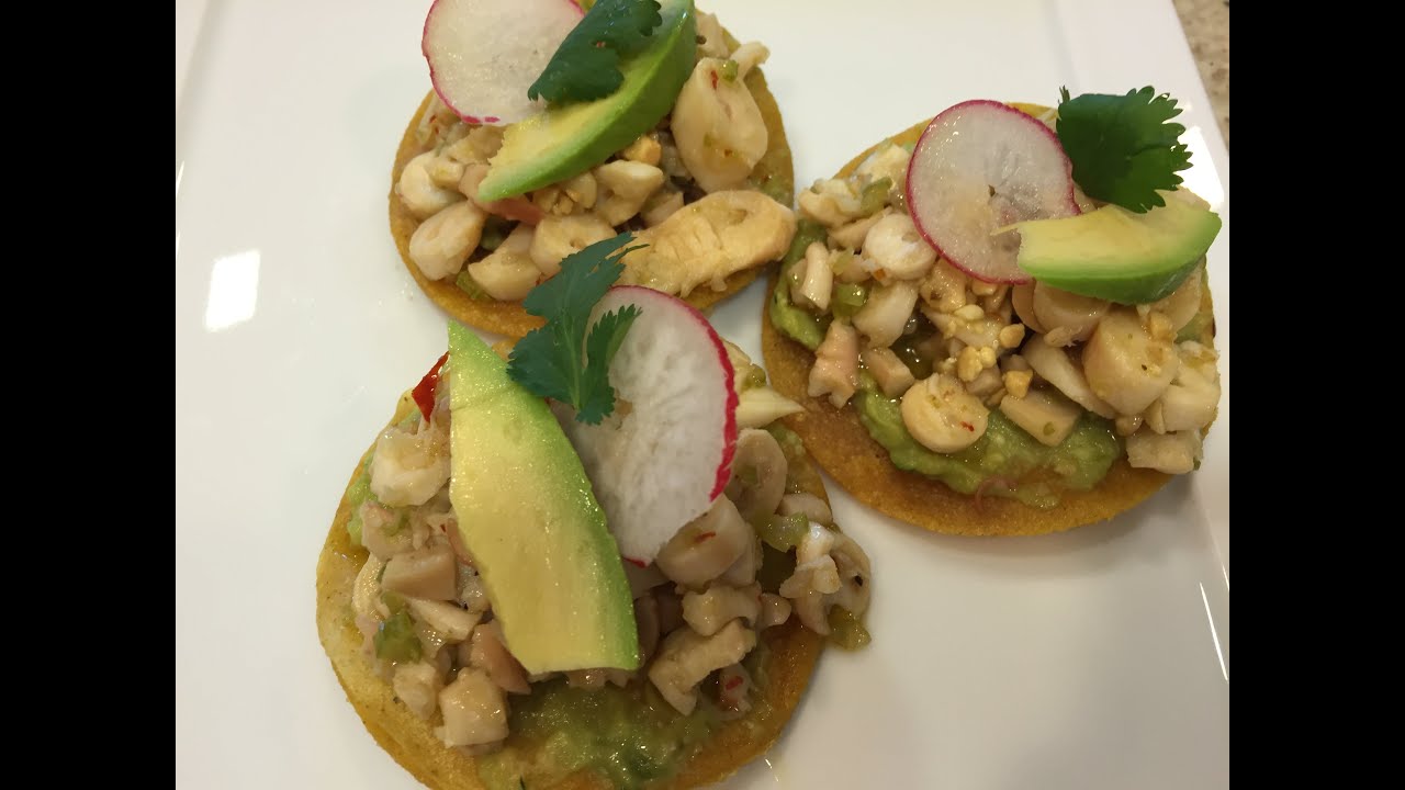 TOSTADAS DE PULPO / OCTOPUS TOSTADAS - YouTube