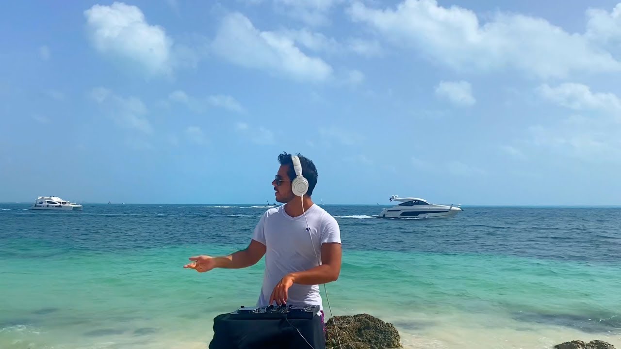 Tropical & Deep House DJ Set | Summer Beach Vibes ☀️🏖️ - Cancun, Mexico ...