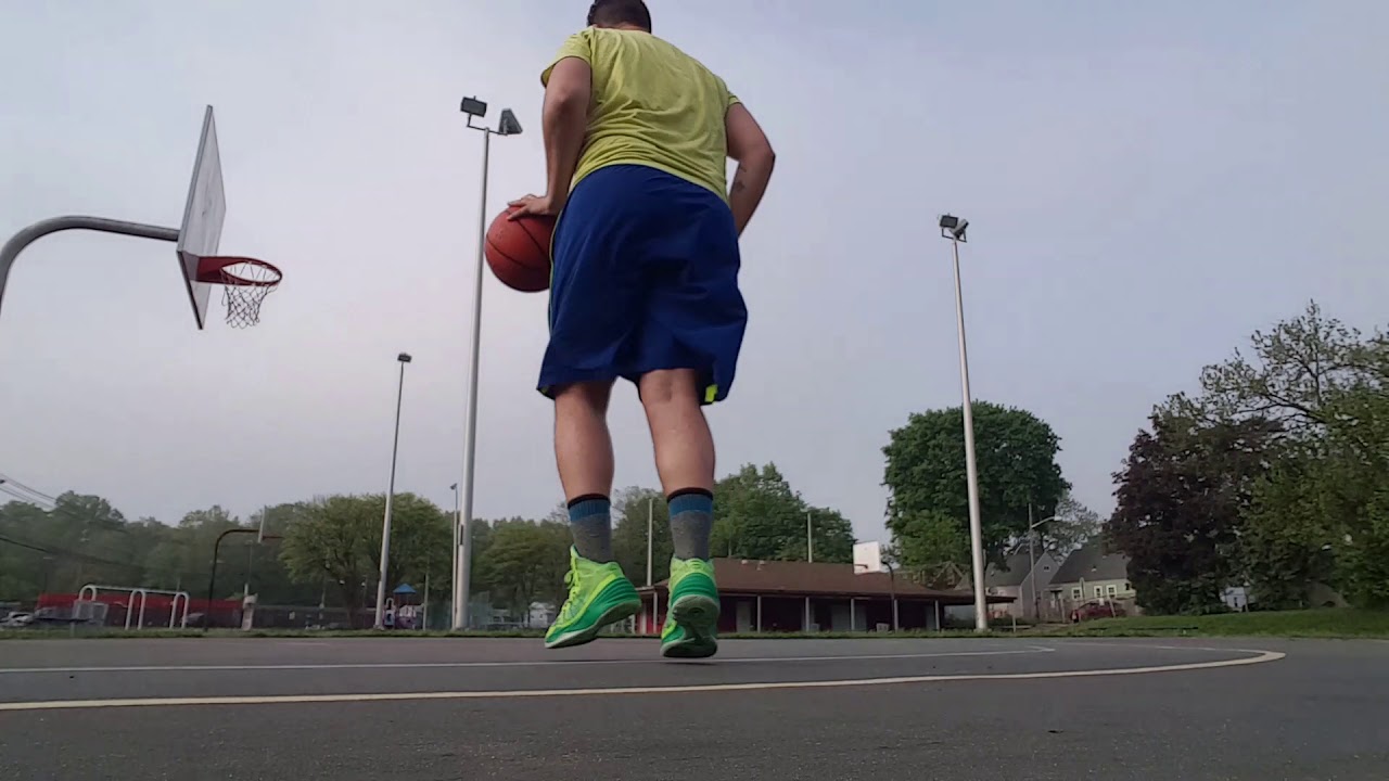Shooting jump shots 11 of 13 jump shots - YouTube