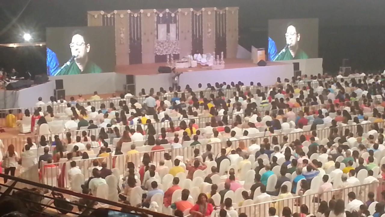 Ghul Gaya Hoon Tujhme Kuchh Aisey, Barish ki Boonde Samundar Mein ...