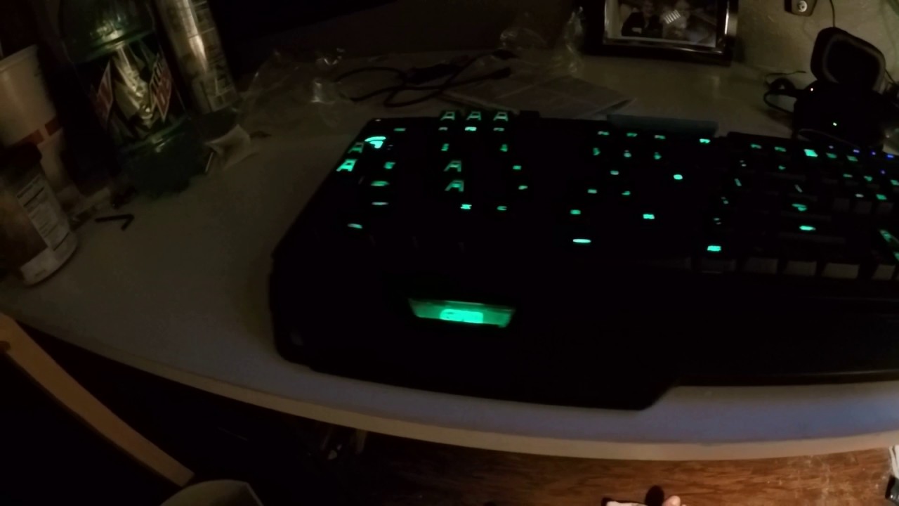 Logitech g910 keyboard matrix mode - YouTube