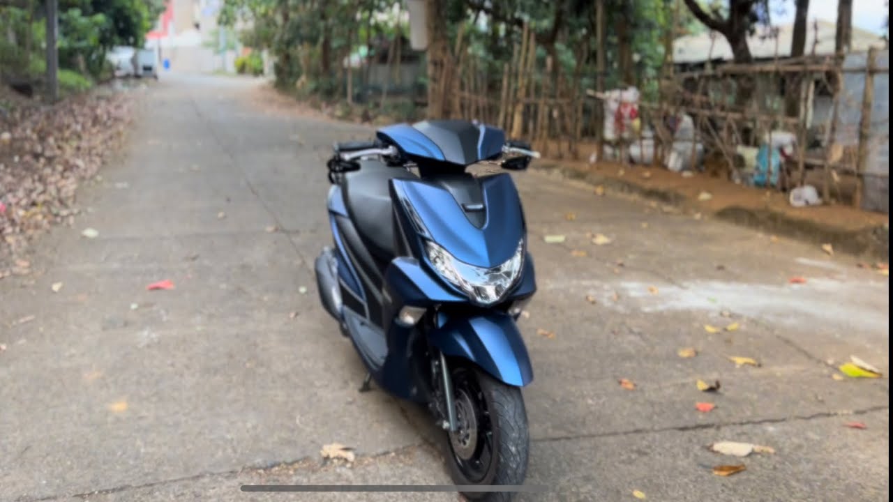 2020 Yamaha Gravis Review | Walkaround | 1 Year Experience | Test Ride ...
