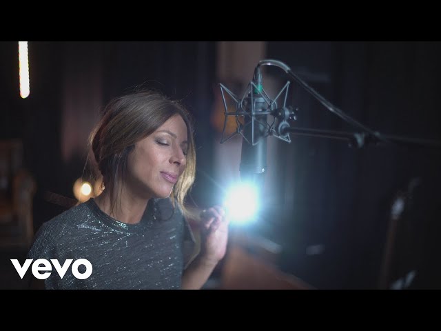 Rose Chanteuse ⭐ Taille, âge, origine, wikipedia, instagram, twitter