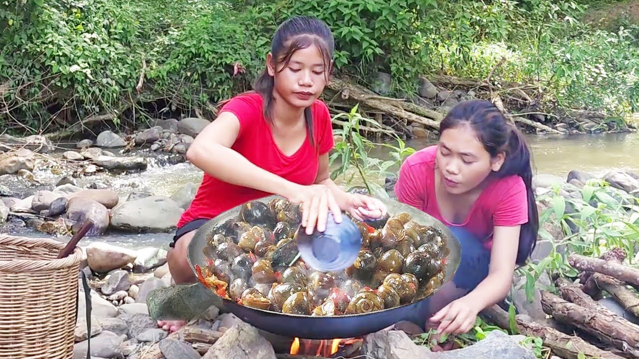 Going Adventure, Catching and Cooking river Snails with spicy recipe ...