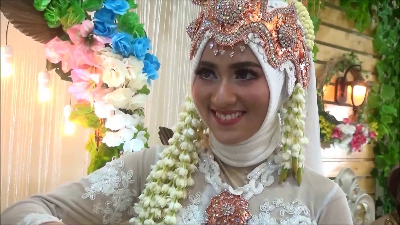 Makeup Akad Nikah Pengantin Sunda Siger - YouTube