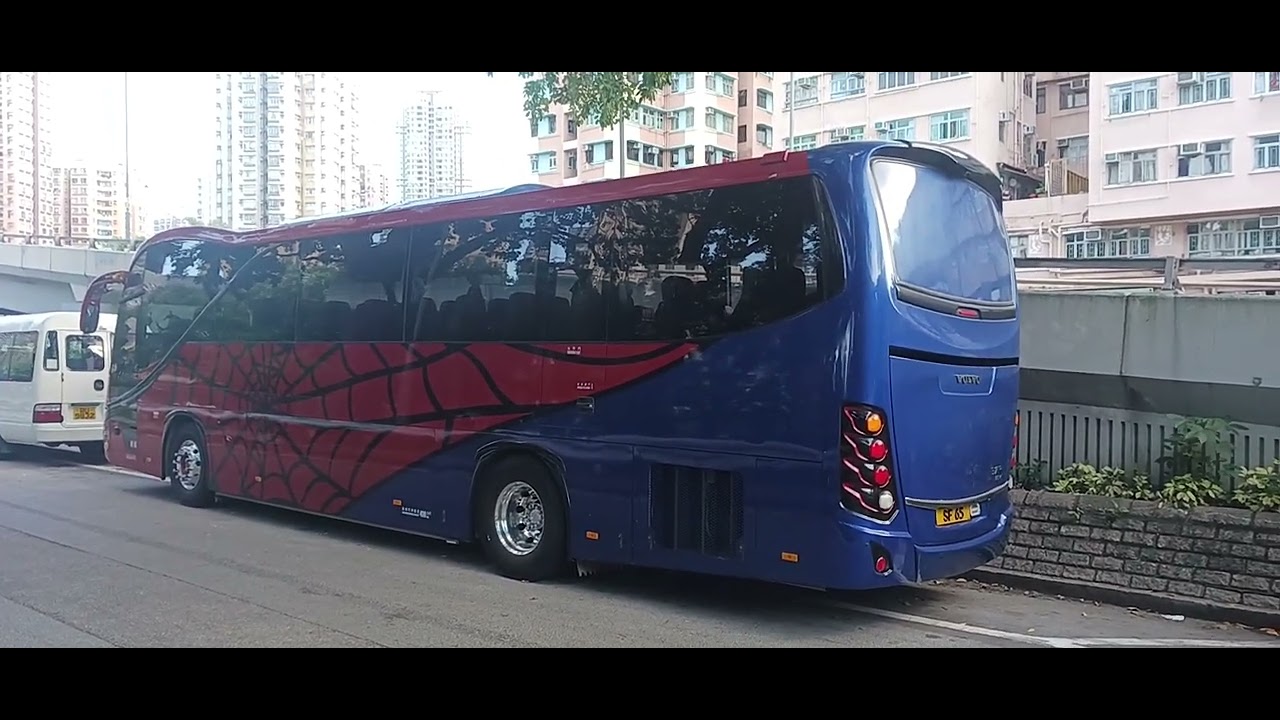 Volvo b7r eev welson spider man transportation bus - YouTube