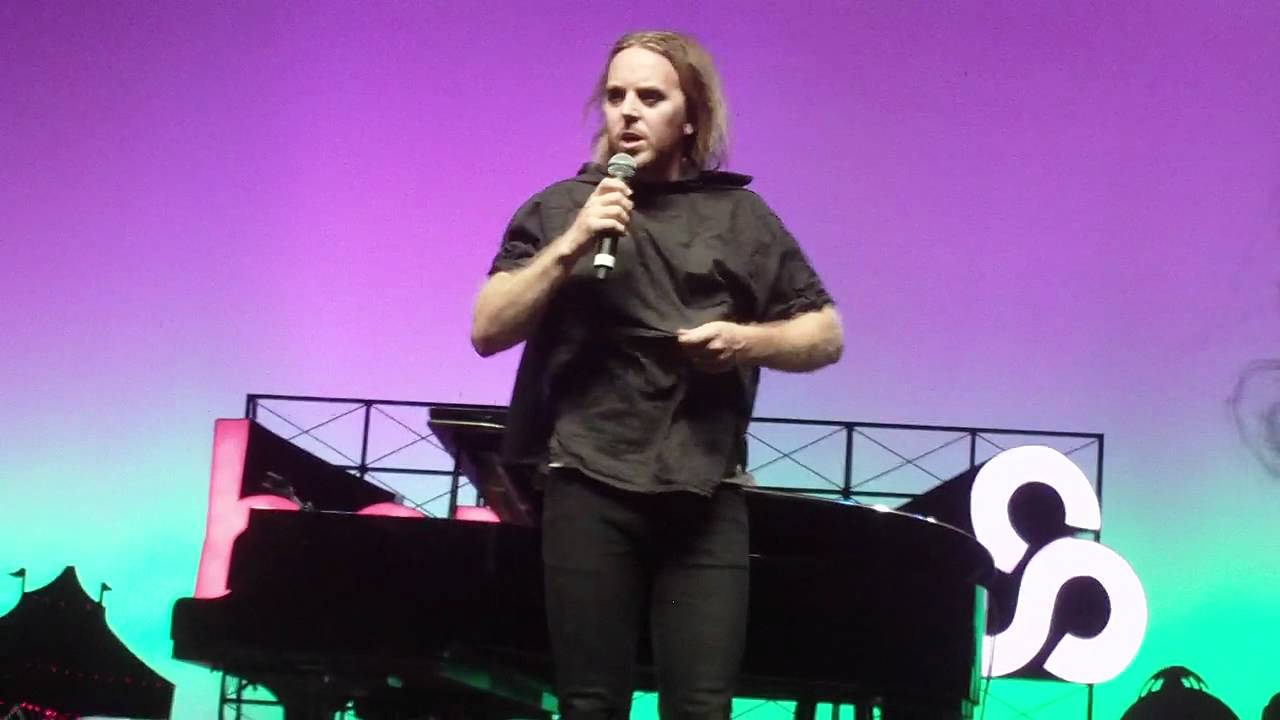 Tim Minchin- Smock! - Bonnaroo 2011 - YouTube