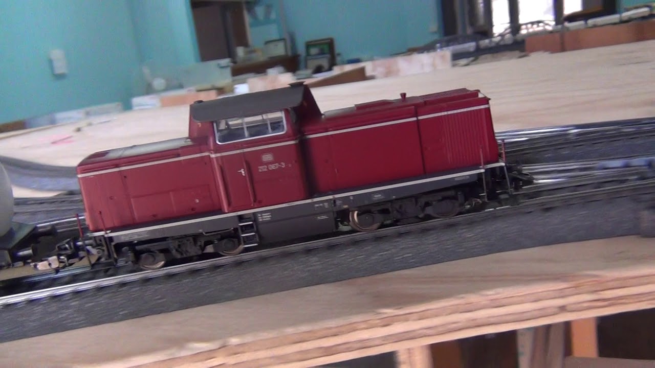 Märklin 37009 BR 212 - YouTube