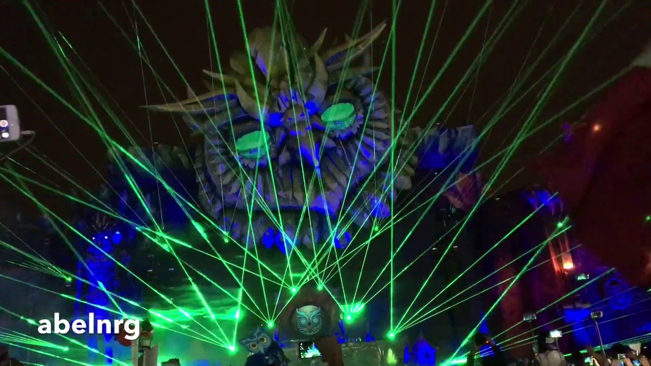 EDC MEXICO 2016 EDCMX Iluminación Laser - YouTube