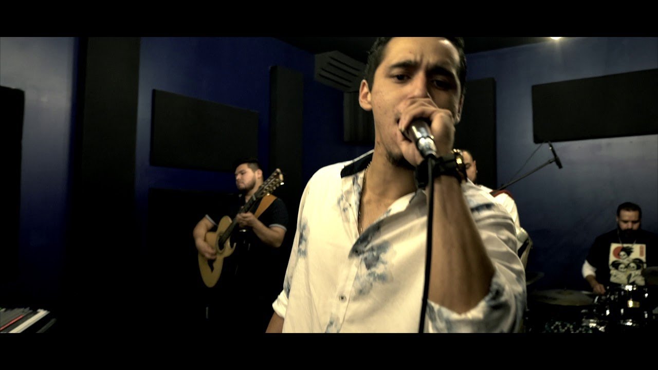 Alexis Garcilazo Feat: Los Relajados "El Diablo En Una Botella" 2020 ...