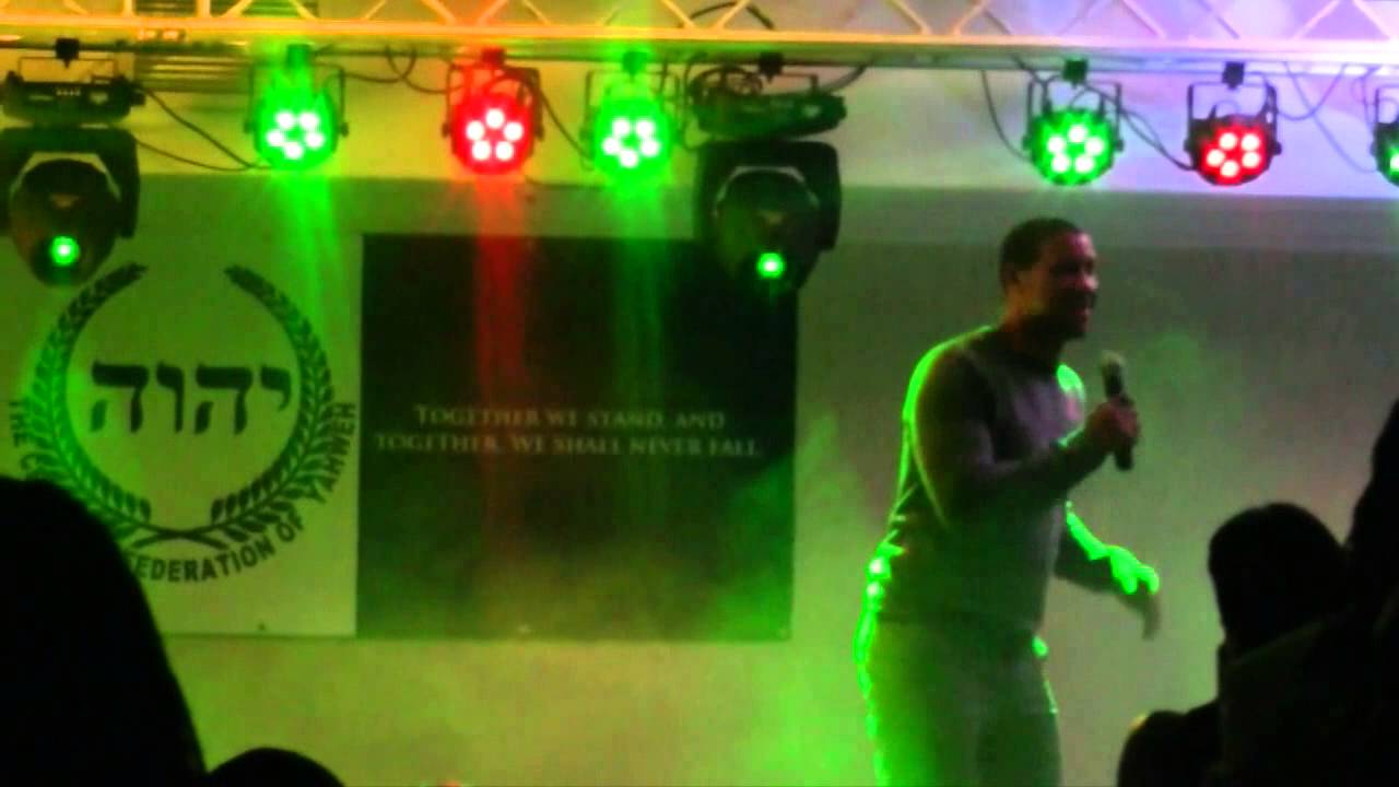Tony Terry - Family Reunion (Live) @ Yahweh's Family Reunion Benefit ...