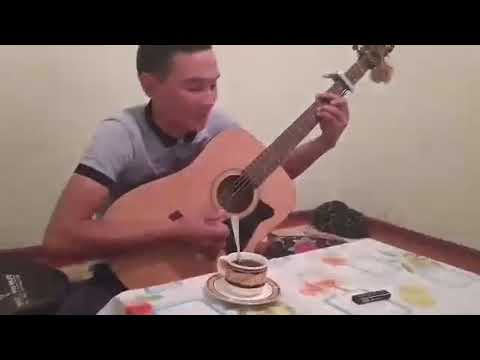 Türkmen gitara alÿoś bagsy