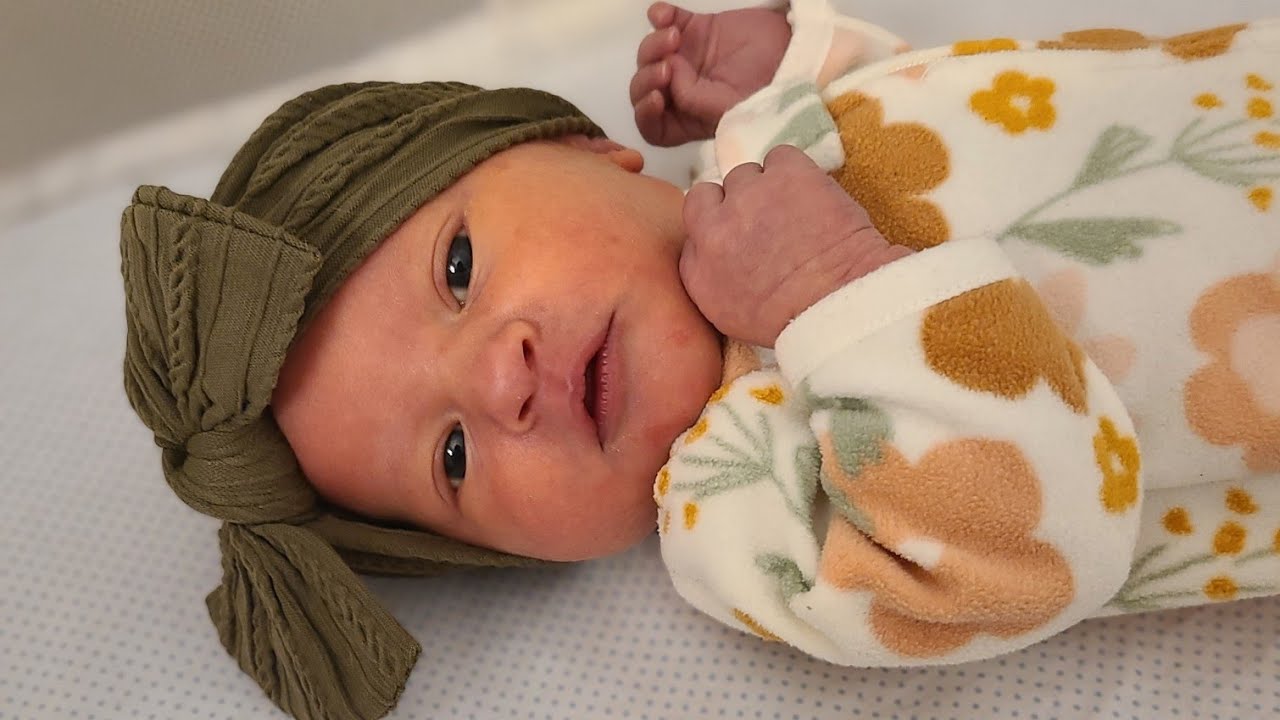 One month with Livi Lou - YouTube