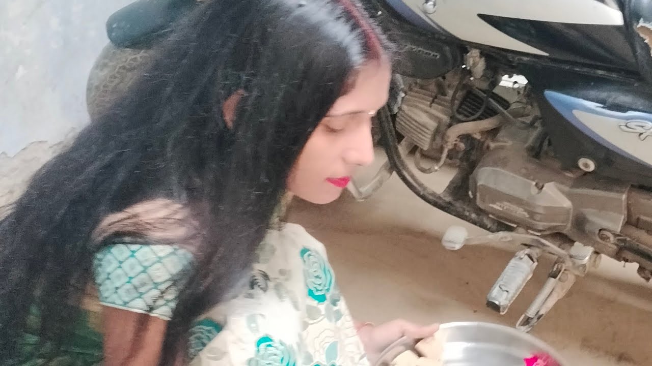 @poojabareilly is live Hiiii 🥰 - YouTube