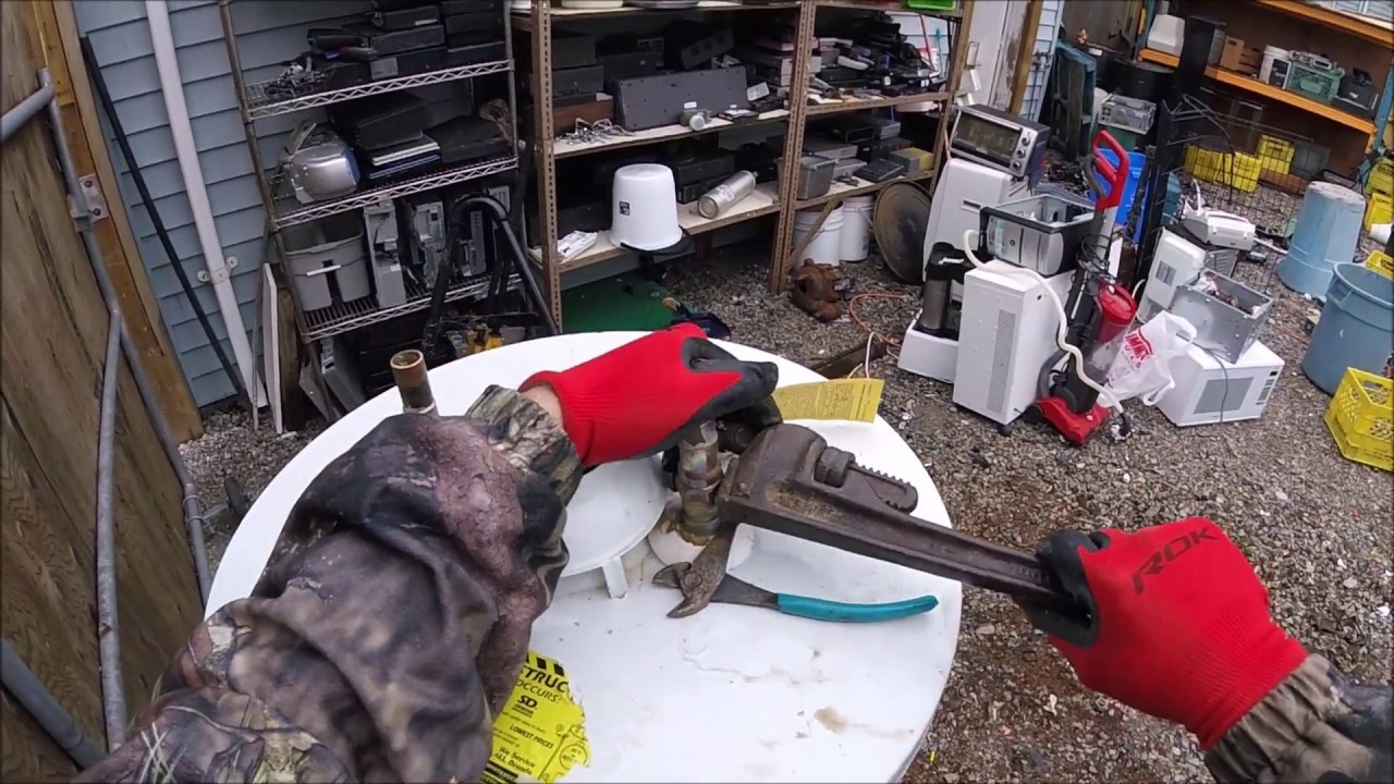 Cleaning Scrap Metals & Low Grade Wire Prices are up - YouTube