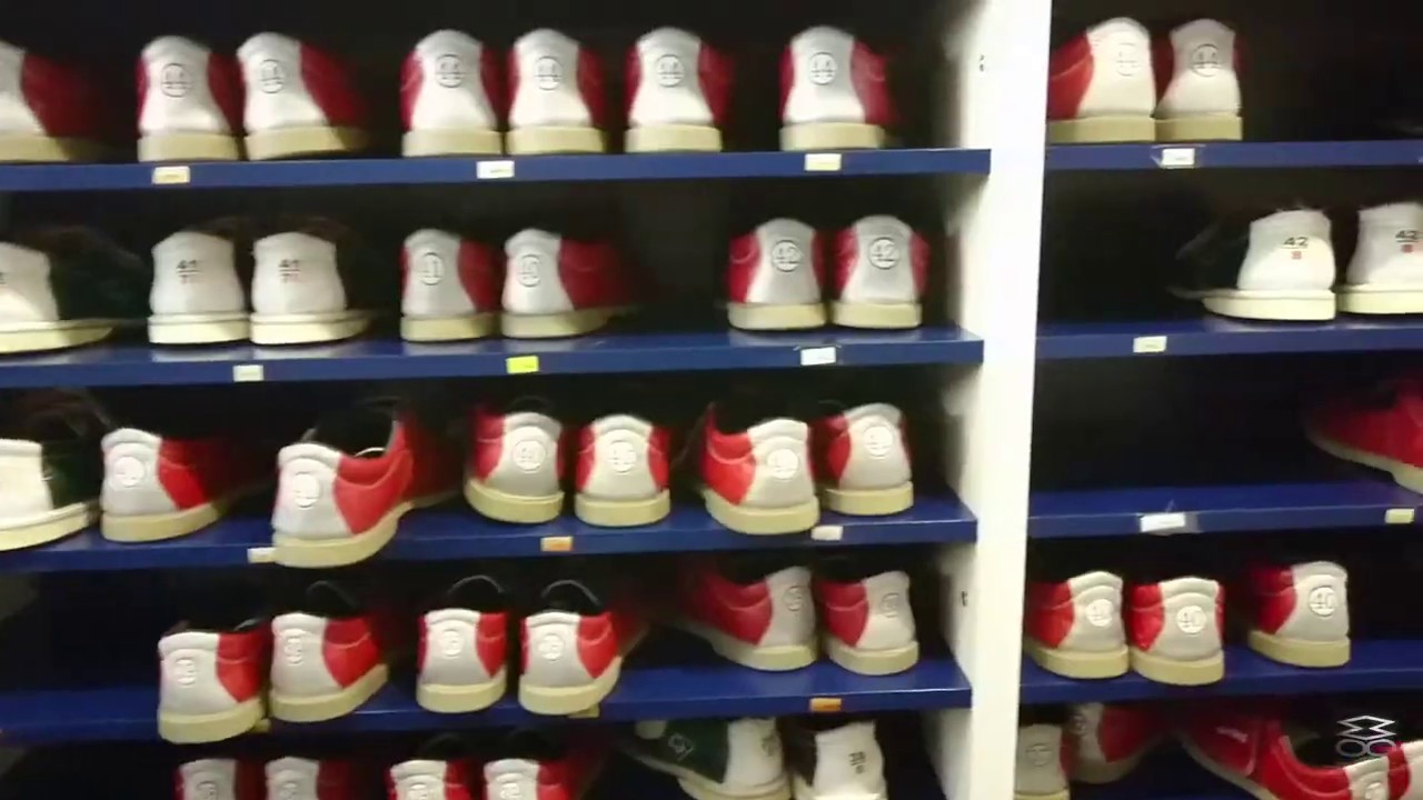 BOWLING DES MINIMES LA ROCHELLE - YouTube