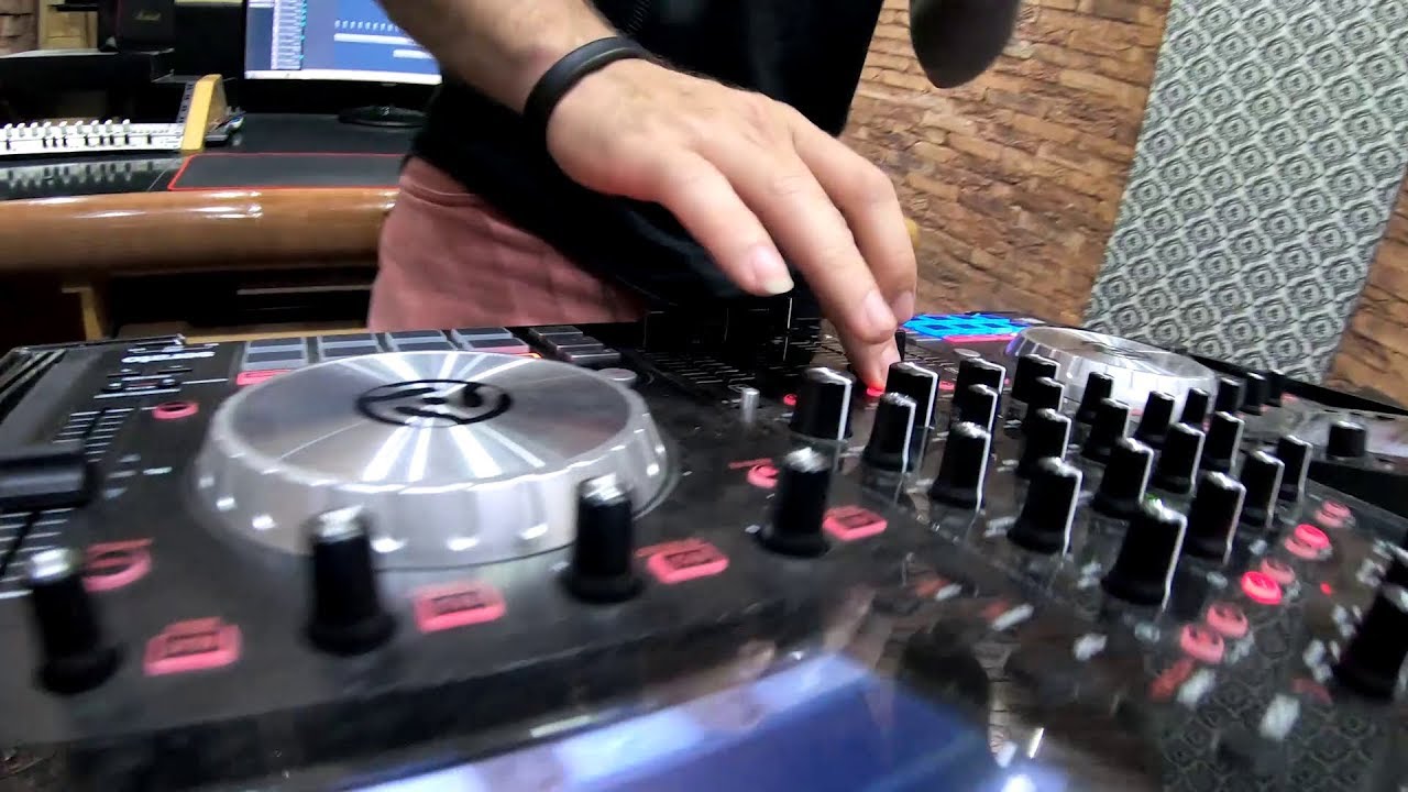 DJ MARSHALL AMAZING REMIX - YouTube