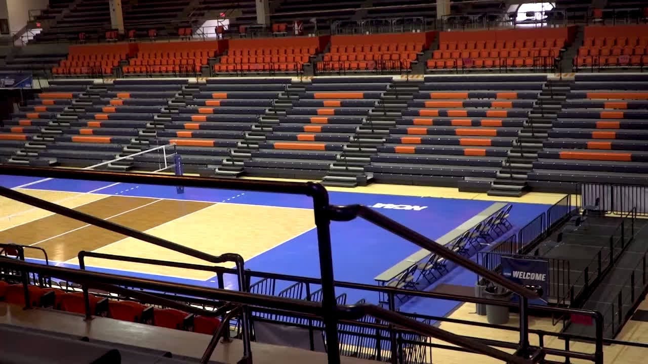 Illini Volleyball | NCAA Regional in Huff Hall Hype - YouTube