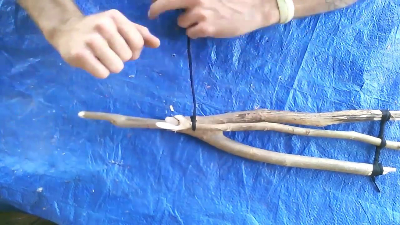 Step by step Primitive Bird foot hold trap, simple but effective - YouTube