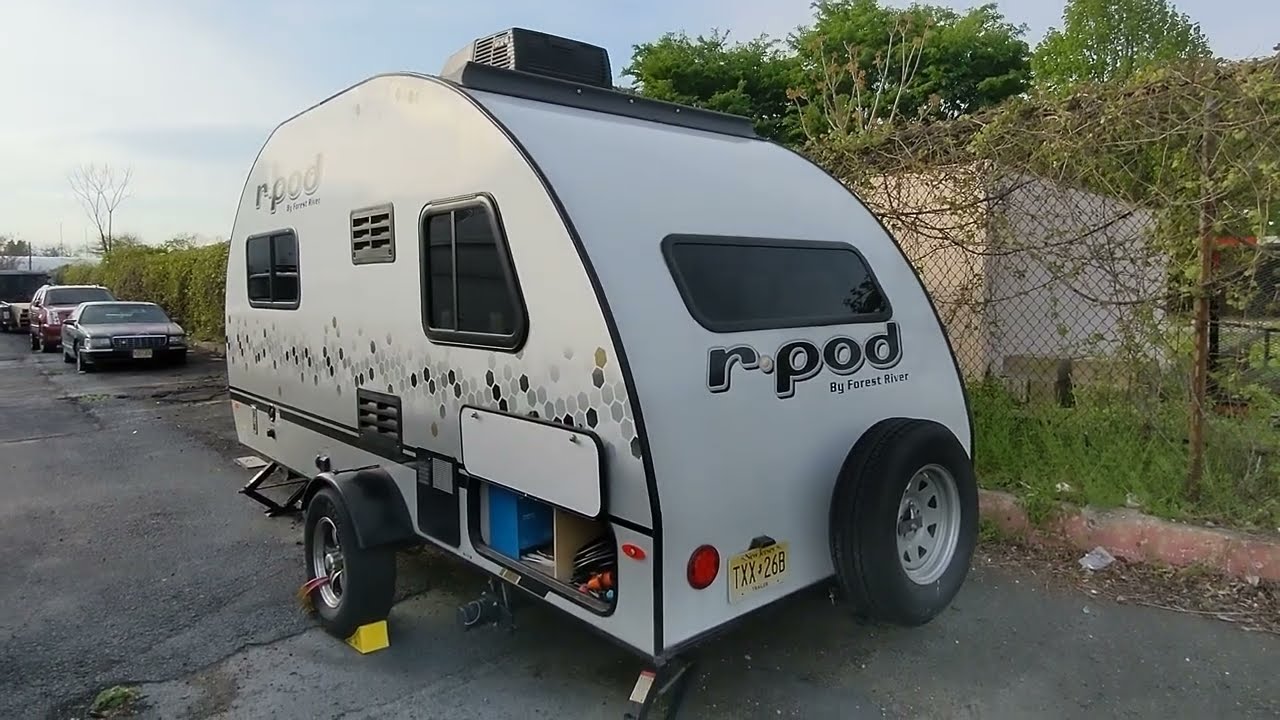 2021 R-Pod 171 Tour - YouTube
