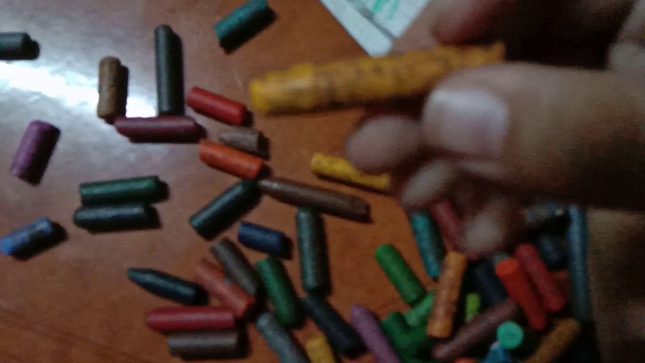 Cra-z-art 152 crayons even comes with sea crayon - YouTube