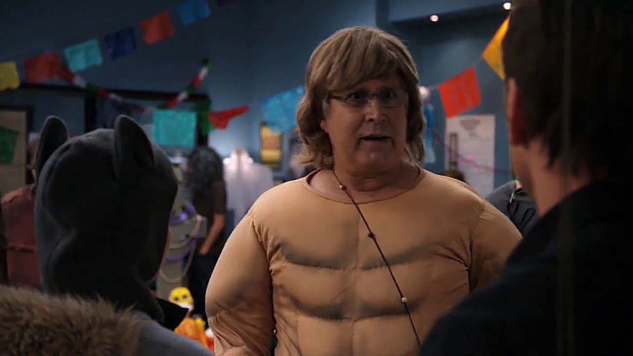 Community - Jeff's costume - YouTube