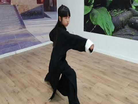 Bajiquan 八極拳 Bājíquán by Yiting Wu. - YouTube