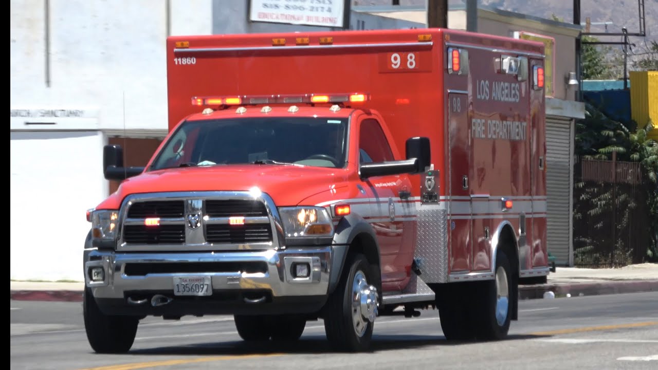 LAFD Rescue 98 (reserve) Transporting - YouTube