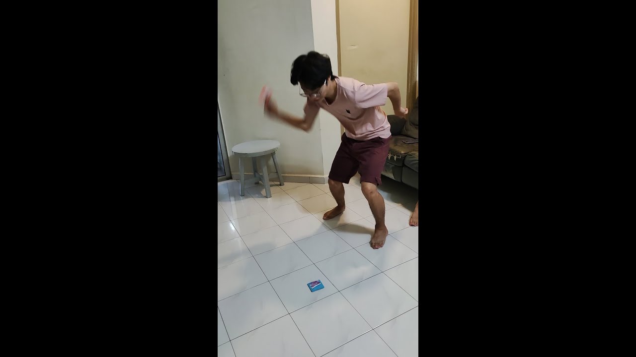 How To Play Ddakji by Squid Game - YouTube