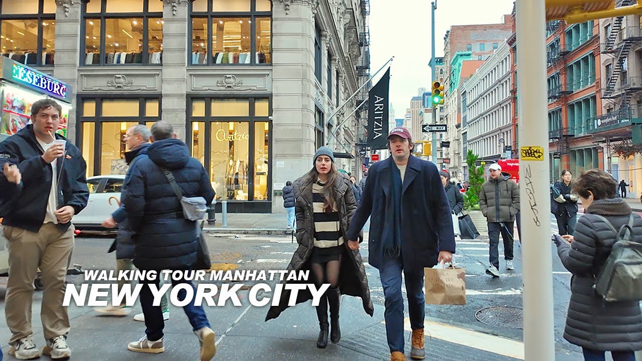 NEW YORK CITY - Manhattan Winter Season, SoHo, Broadway, Little Italy ...