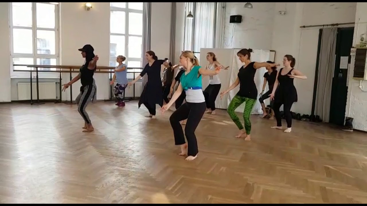 Sheela Tiruchi - Dance workshop semi classic Berlin 2018 - YouTube