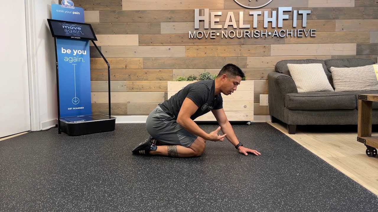 Thoracic Reach back Stretch - YouTube