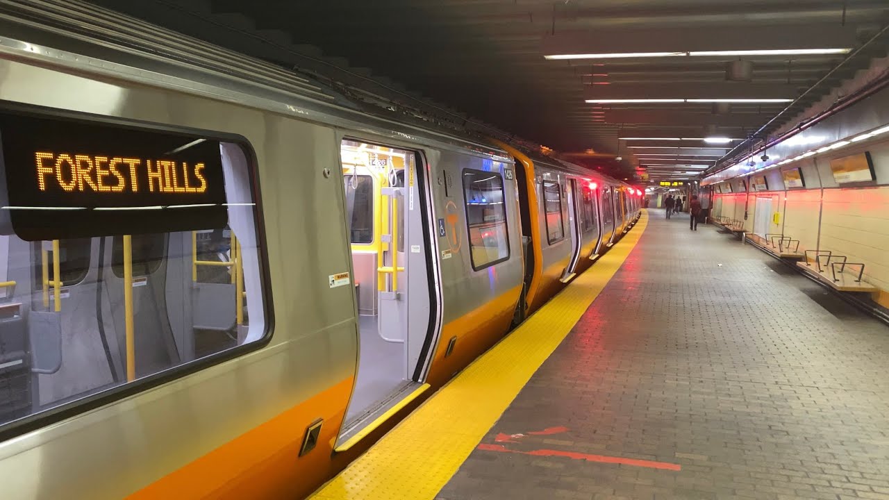MBTA: Forest Hills Bound CRRC 1400 Series Orange Line Train at State ...
