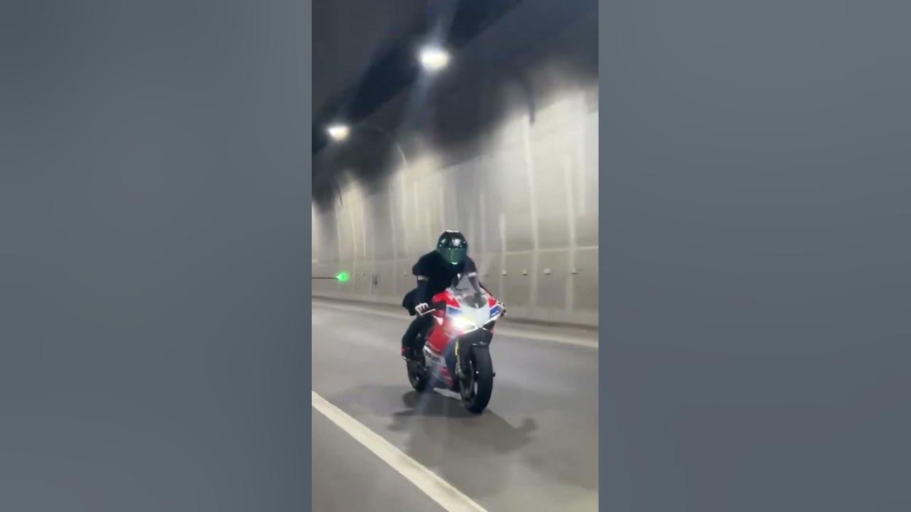 두카티 파니갈레 V4s 슈퍼 핵 간지 주행포지션 시트고 배기음 Ducati Panigale V4s Drive Position