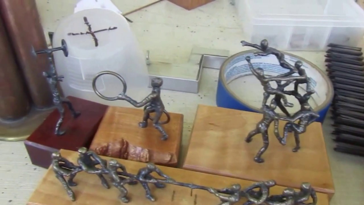 Craftsman at Work - Puddled People Part 2 - YouTube