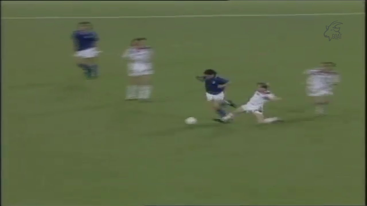 Roberto Baggio vs Czechoslovakia - World Cup Italia 1990 - Greatest ...
