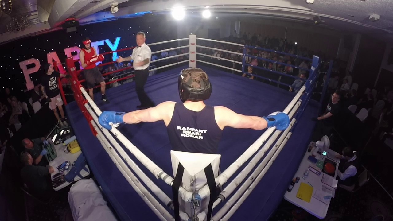 Ultra White Collar Boxing | Glasgow | Ryan McLaughlin VS Ruari Rogan ...