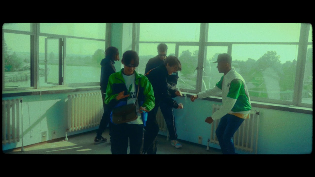 NUCH (CHUN SENSEI) - POUR IT UP (Prod. letsgoelias) - YouTube