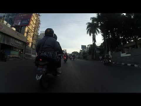 Pra Salasa Kahiji Seru Brompton VS Roadbike segmen Nyland-sayuli - YouTube